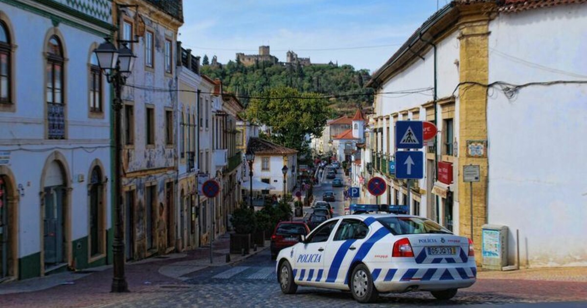 16χρονος στην Πορτογαλία μαχαίρωσε πέντε ανθρώπους στο σχολείο του | LiFO